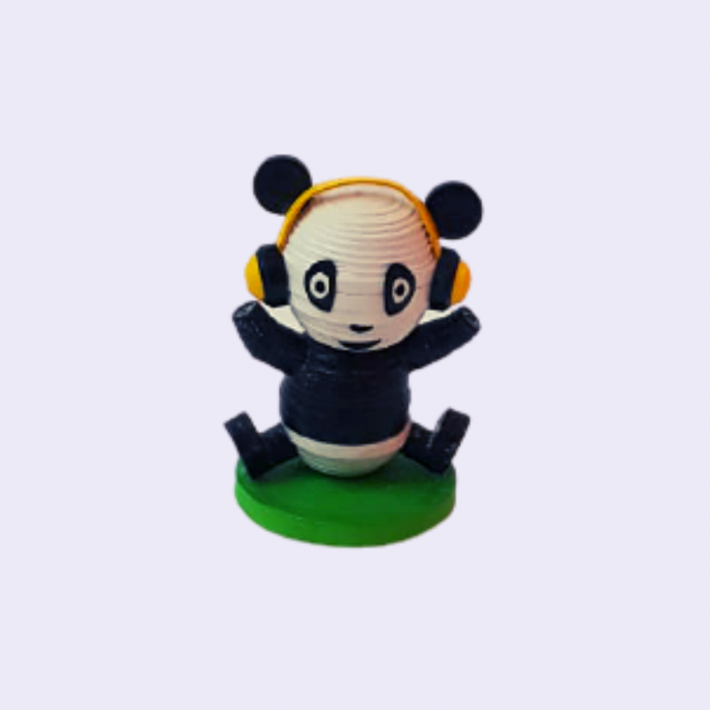 Quilled figurines of sports players | Trogons
